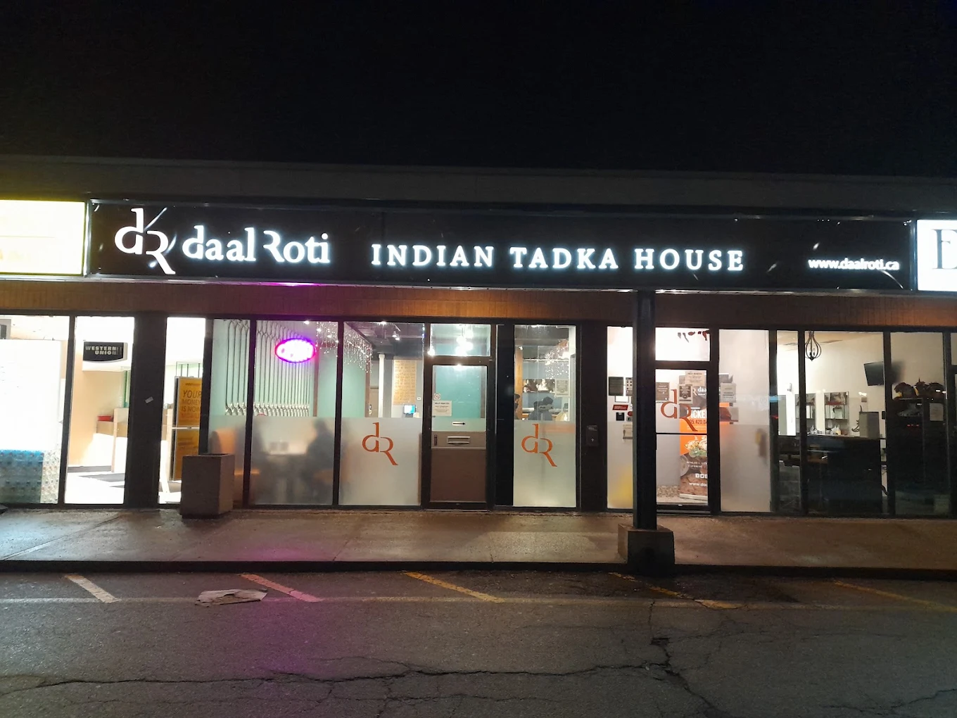Daal Roti Indian Tadka House - Indians in Toronto